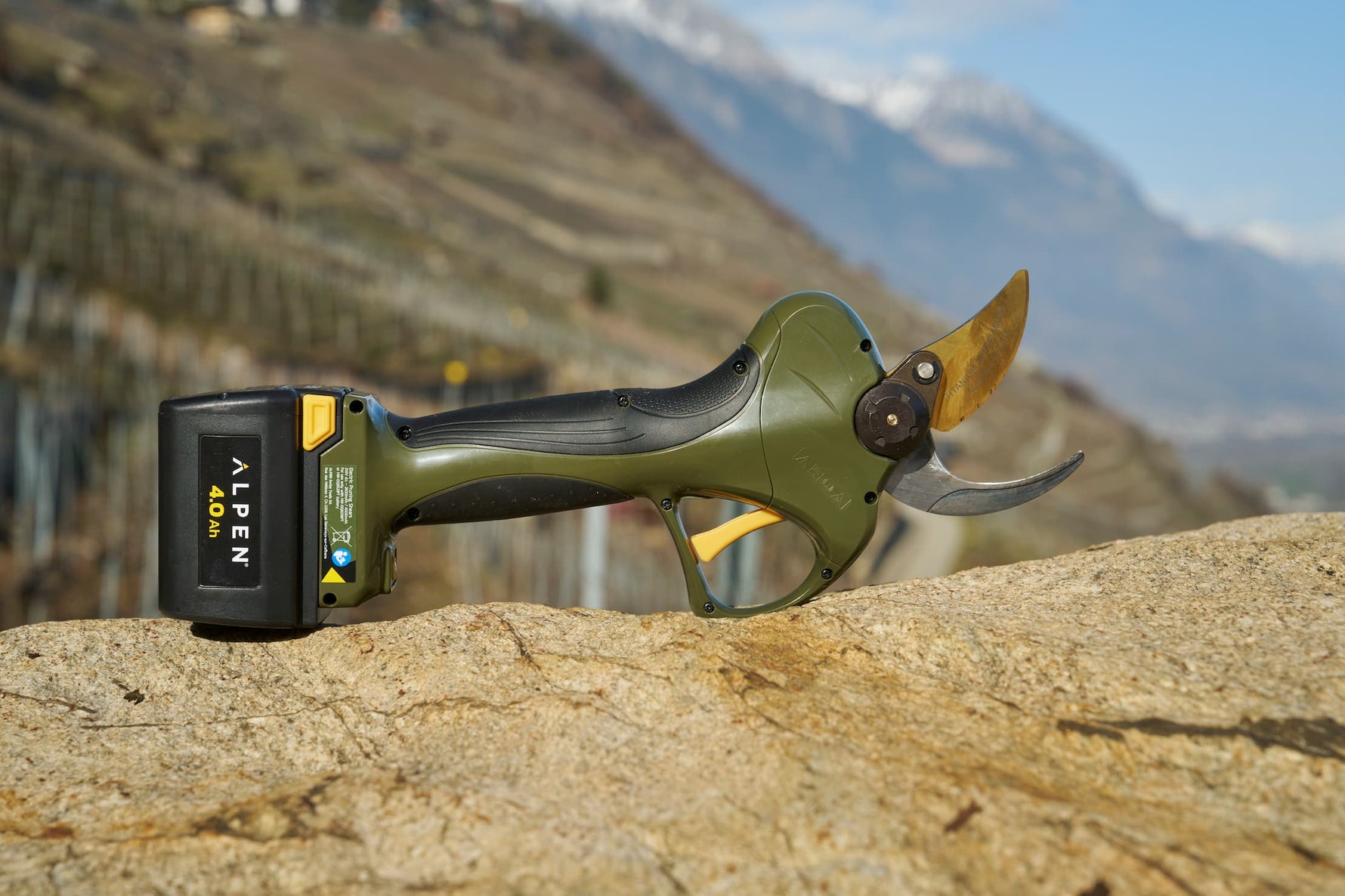 Electric pruning shear Wildhorn 40 – Alpen Swiss Tools
